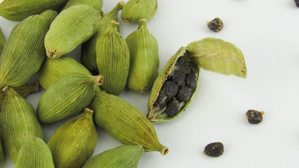 Elakkai Benefits: ஏலக்காயின் அசத்தல் நன்மைகள் தெரியுமா உங்களுக்கு ...